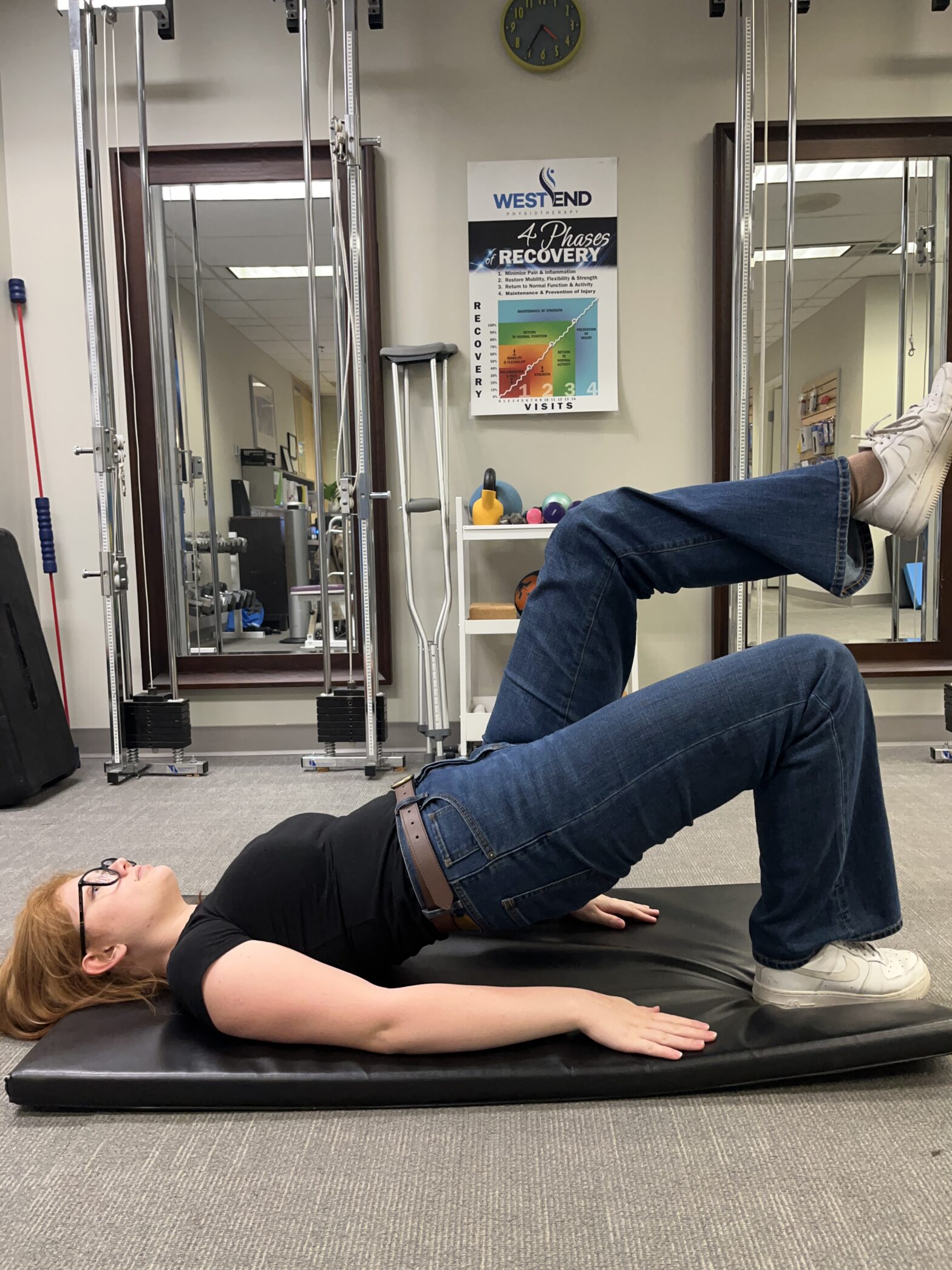 Single Leg Glute Bridge - West End Physiotherapy